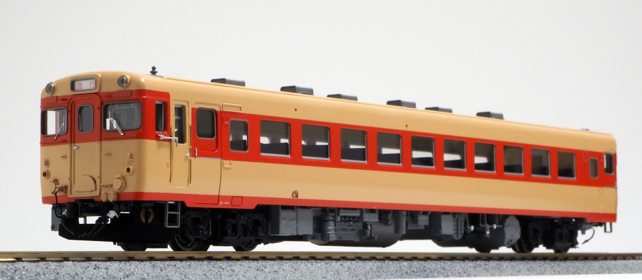 国鉄急行形気動車 キハ58形シリーズ | TECHNOLOGY | U-TRAINS