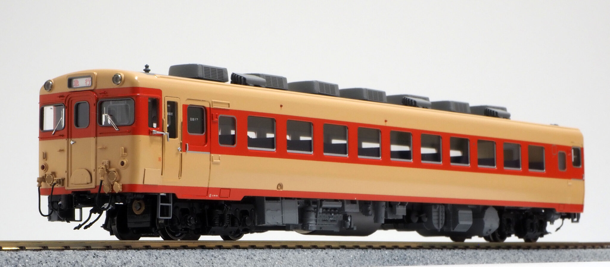 国鉄急行形気動車キハ58形・キハ28形平窓タイプ再生産 | TECHNOLOGY | U-TRAINS