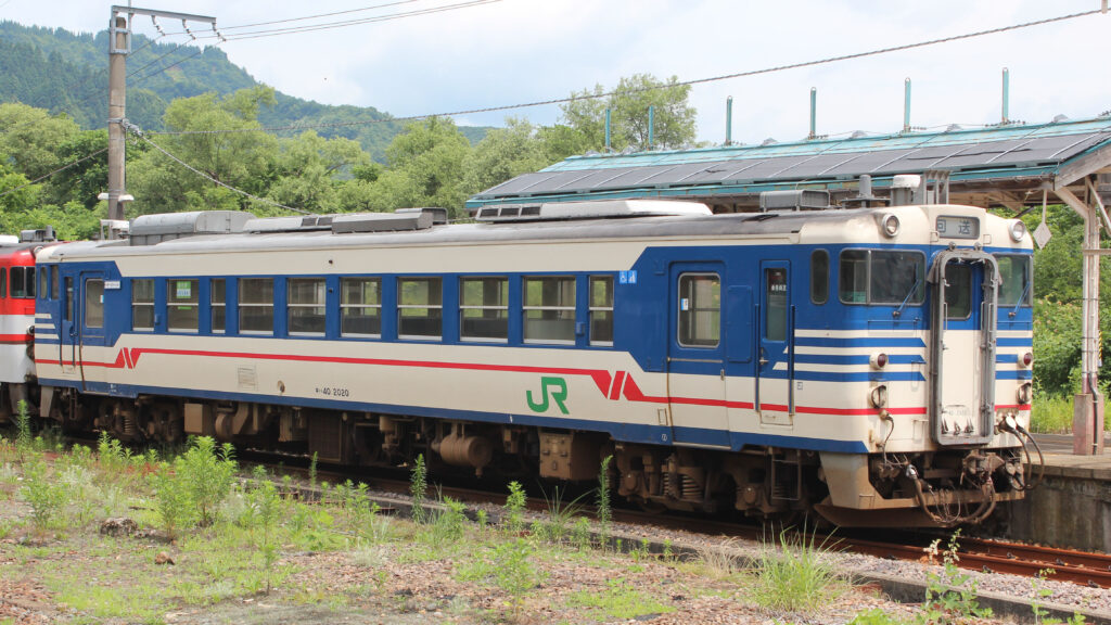 TECHNOLOGY | U-TRAINS