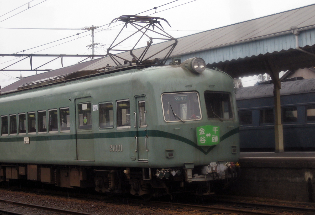 南海電鉄21000系 前期/後期タイプ | TECHNOLOGY | U-TRAINS
